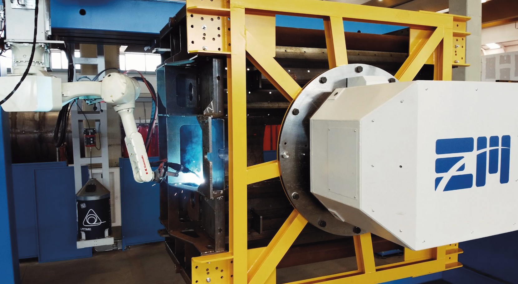 Robot al servizio delle linee di saldatura